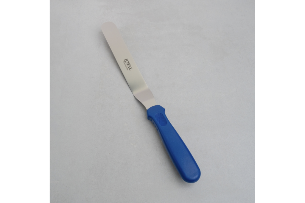 Loyal Angled Spatula 8in / 20cm - Miss Biscuit